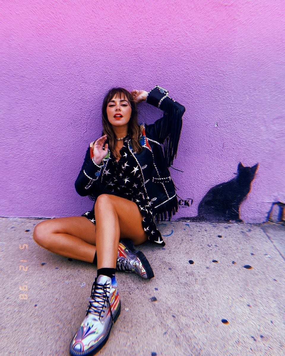 Maria Elisa Camargo En Flor Salvaje