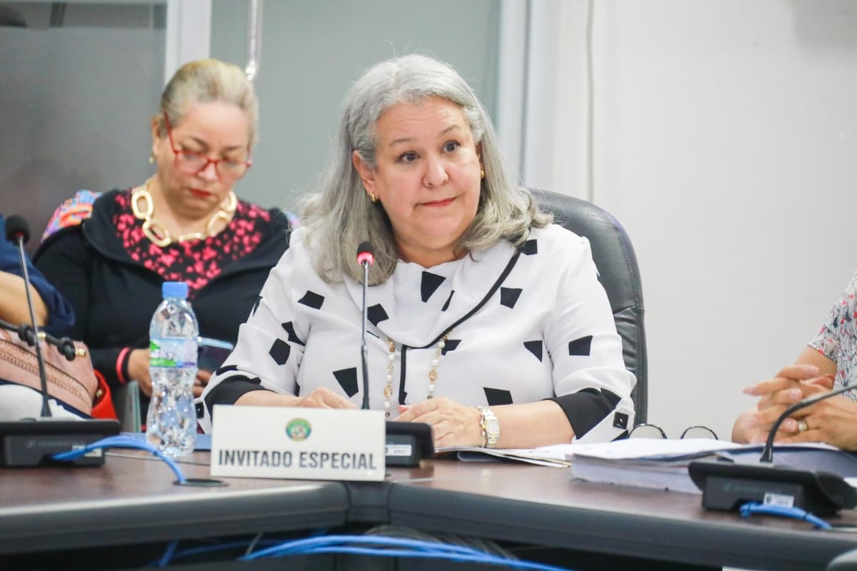 ¡Excluidos! MIDES saca a más de 2 mil, tras hallar por inconsistencias ...