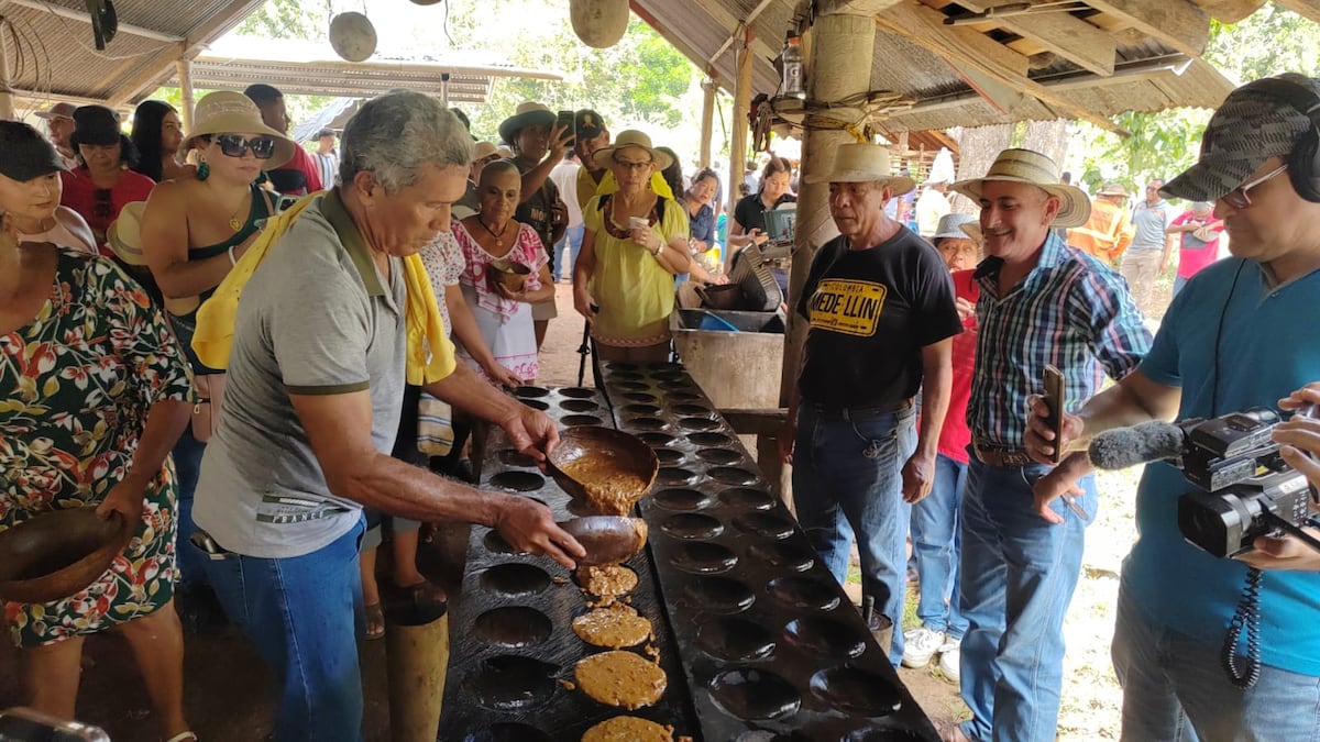 Santiago ya tiene su Festival de la Miel, la Raspadura y la Casa de Quincha
